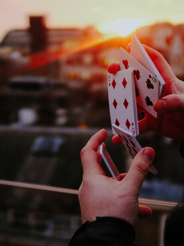 Making Magicians Since 2001 | Ellusionist