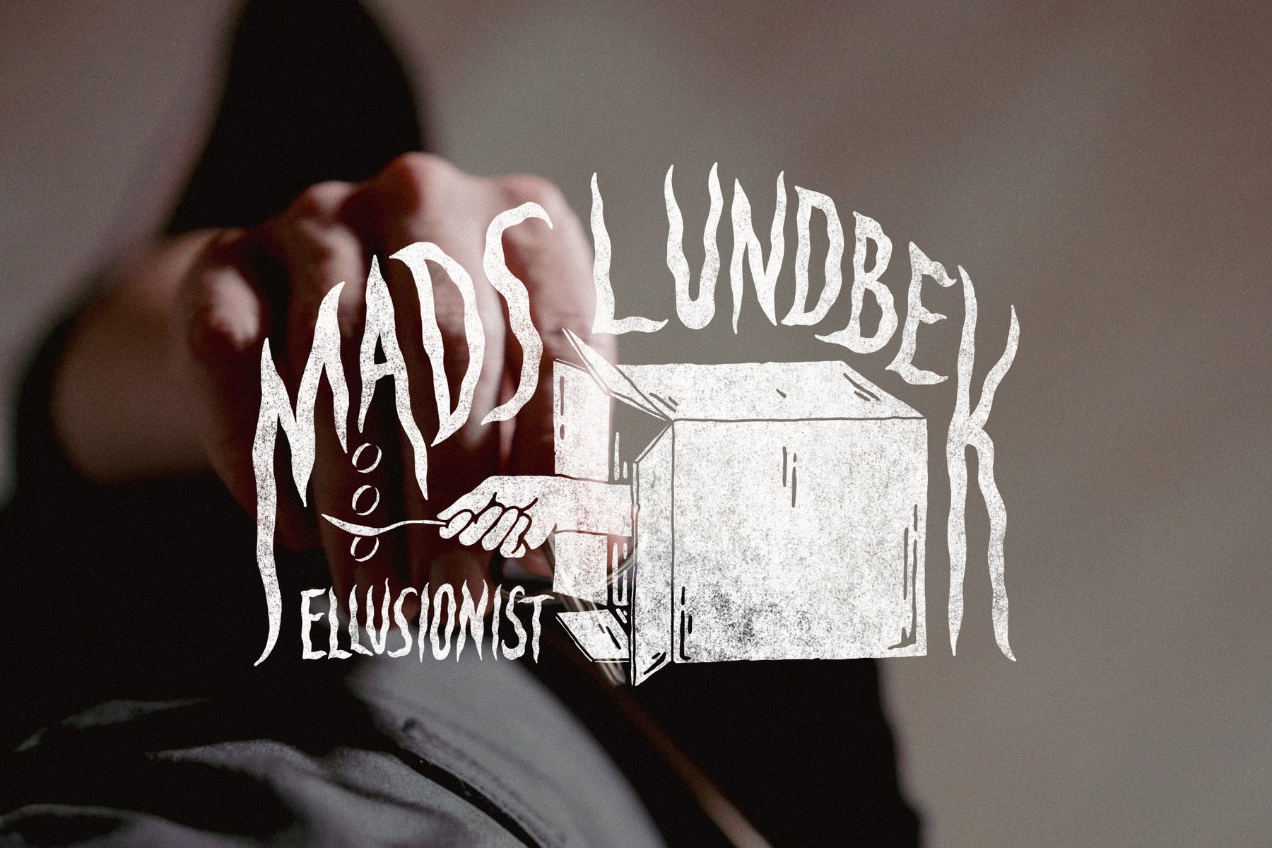 How to Read Minds Kit. Mind Reading Magic Trick. Ellusionist Magic ...