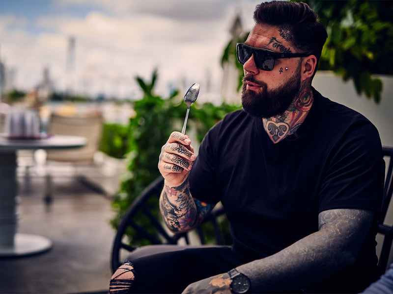 Want to learn magic? Ellusionist.com has trained over 1 million people