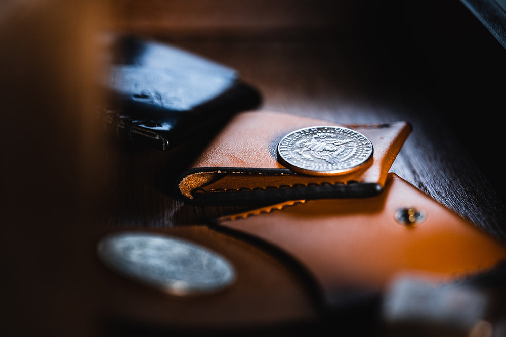 Pocket Portal Magic Trick by Samuel King. Vanish, Switch or Produce ...