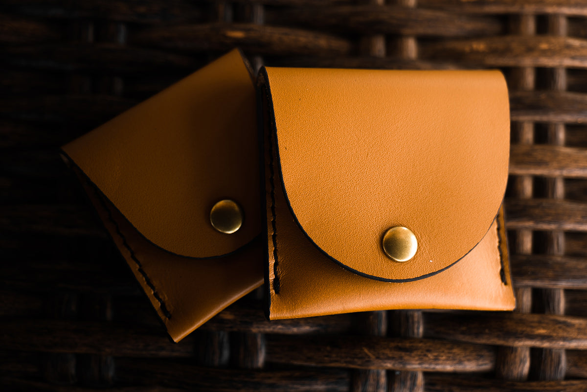 Pocket Portal Magic Trick by Samuel King. Vanish, Switch or Produce ...